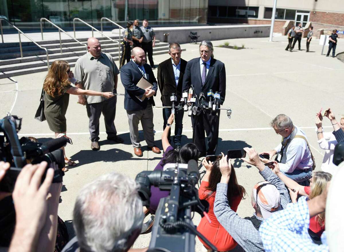 Jennifer Dulos case: Flamboyant ‘high-wire act’ the norm for Pattis