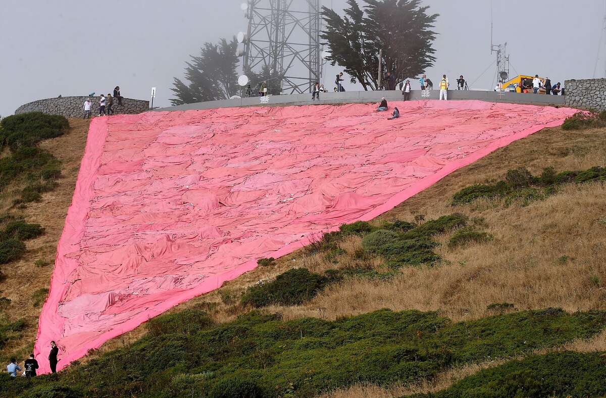 SF Pride Weekend kicks into gear with pink triangle installation, Dyke ...