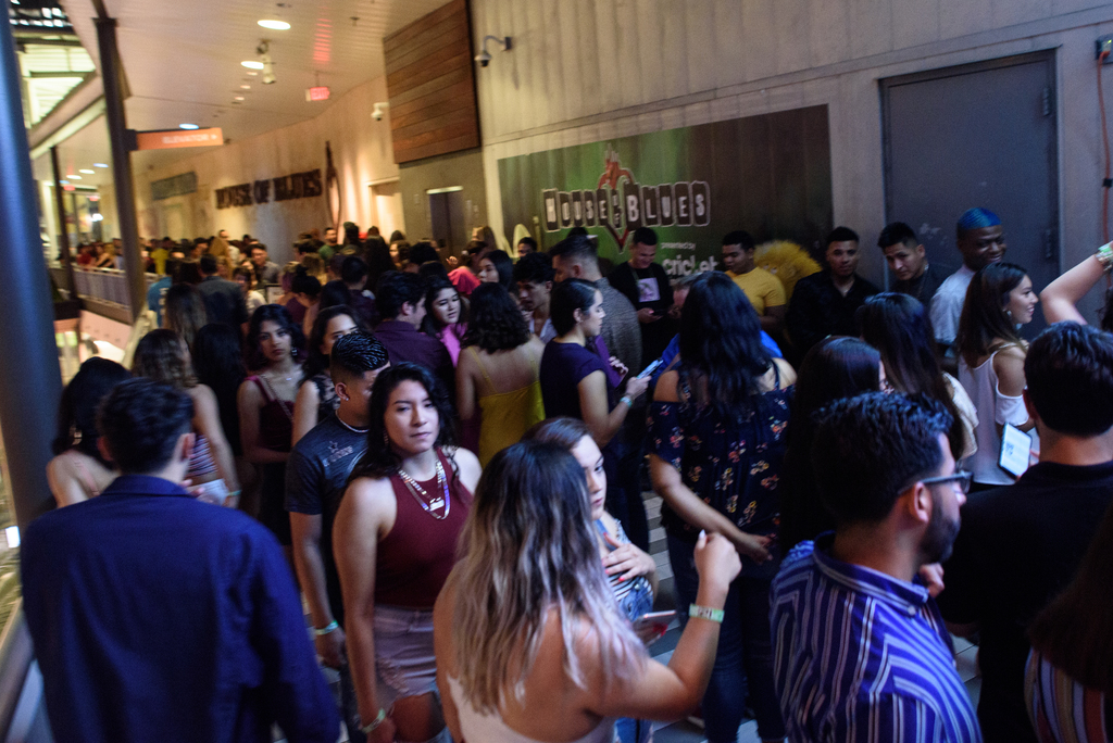 Gasolina Reggaeton tour lights up Houston's nightlife scene
