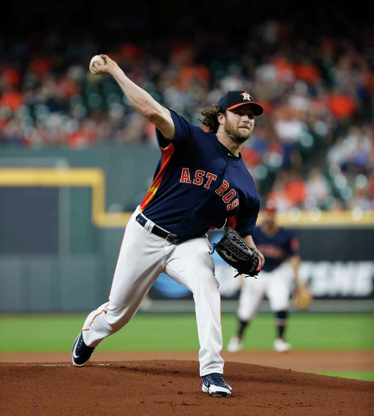 Yordan Alvarez continues to awe, leads Astros to win