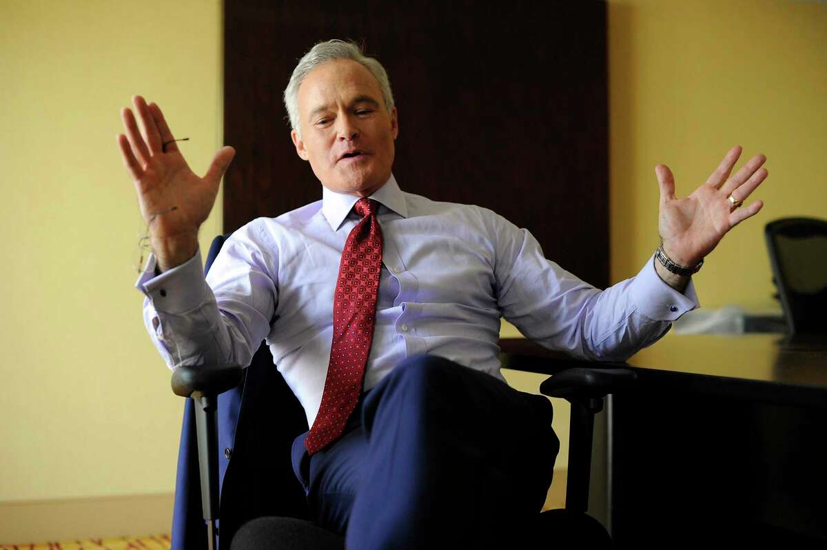 ‘60 Minutes’ correspondent Scott Pelley, of Darien, pens memoir