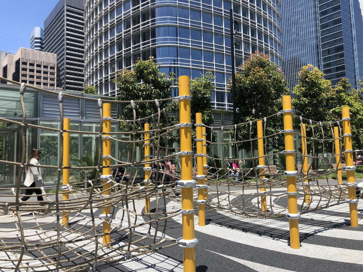 Inside the Salesforce Transit Center and its rooftop park, which ...
