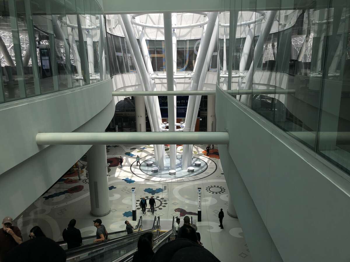 Inside the Salesforce Transit Center and its rooftop park, which ...