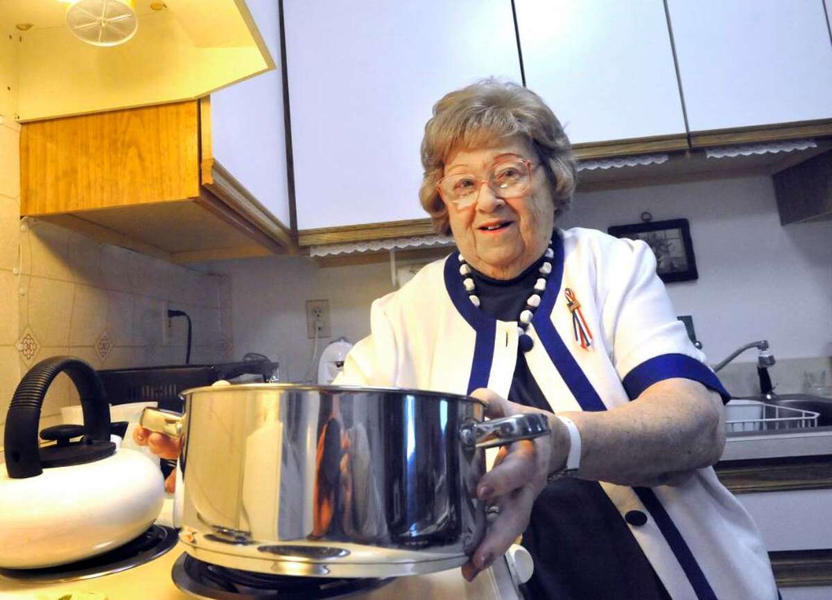 Faces of Freedom: Danbury woman rode WAVES into the Navy