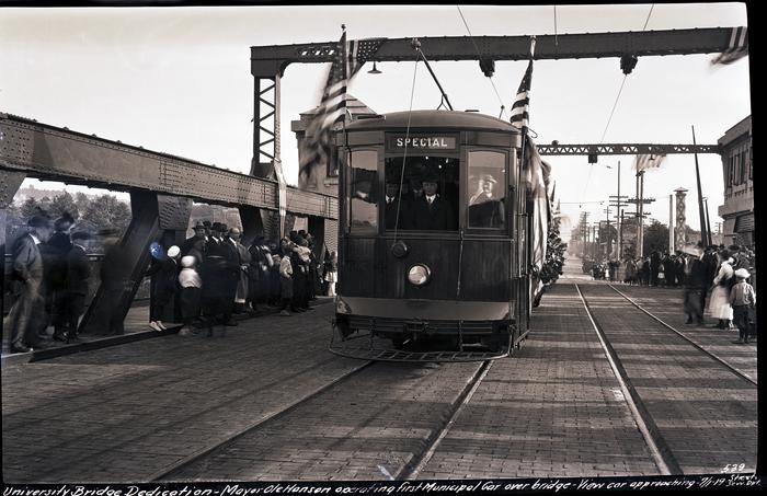 100 years ago: After delays and cost overruns, University Bridge opens ...