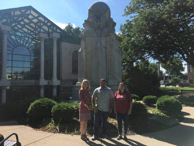Edwardsville Public Library offers modern mix with audio & e-books ...