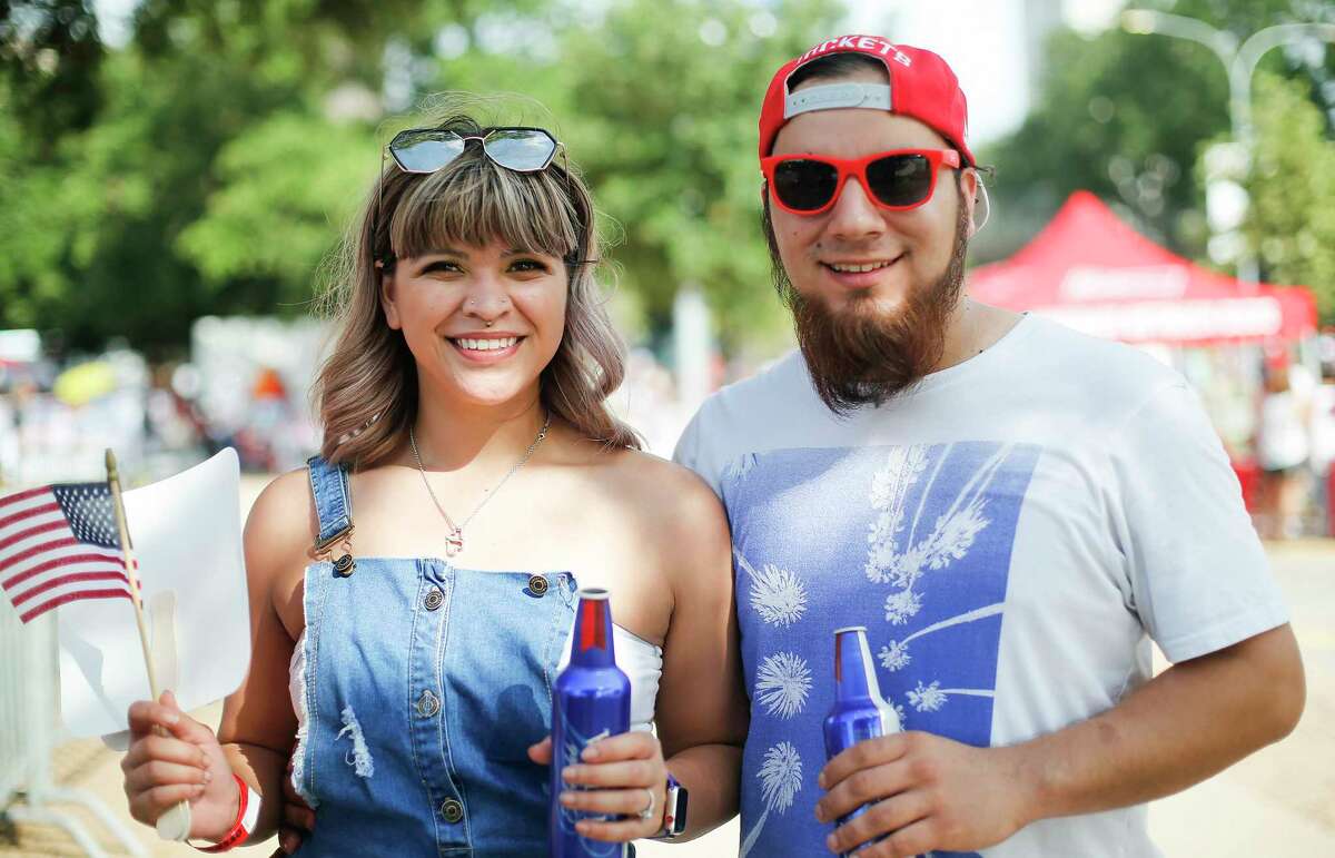 Freedom Over Texas brings lively crowd out to celebrate Fourth of July