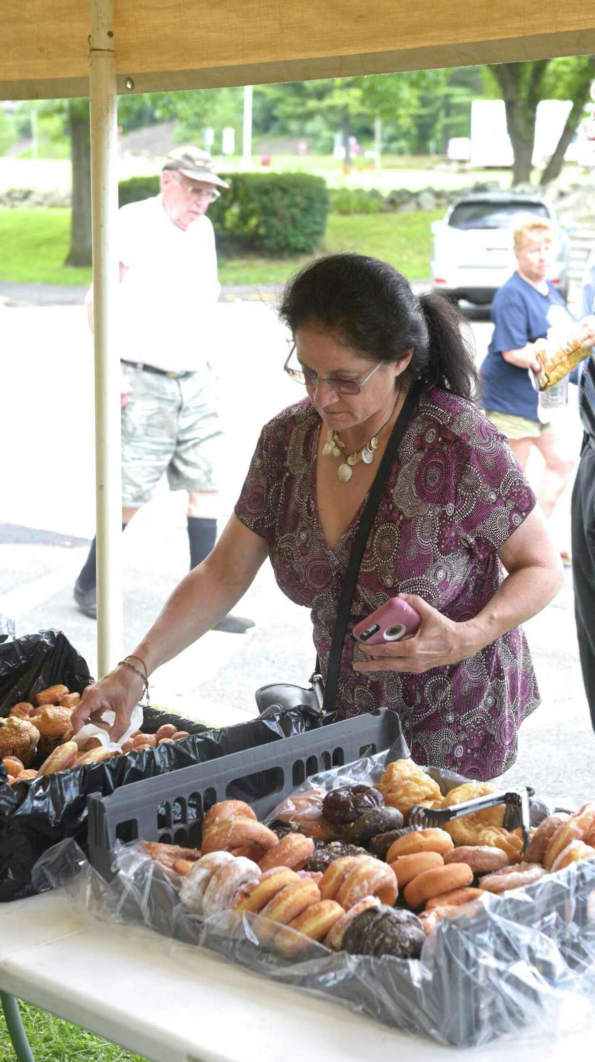 Danbury-area travelers relieved as rest stop reopens