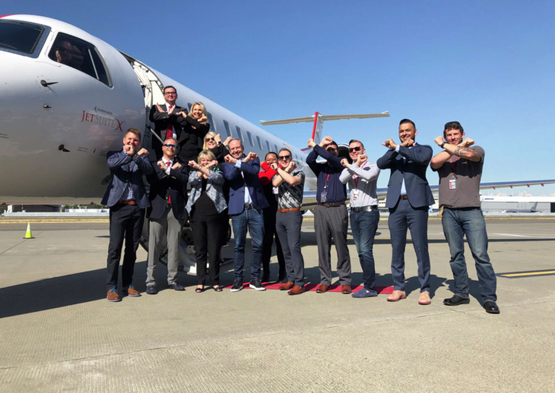 Bay area cuts + JetSuiteX, Delta A220s, AA, Swoop, Delta, JetBlue, more