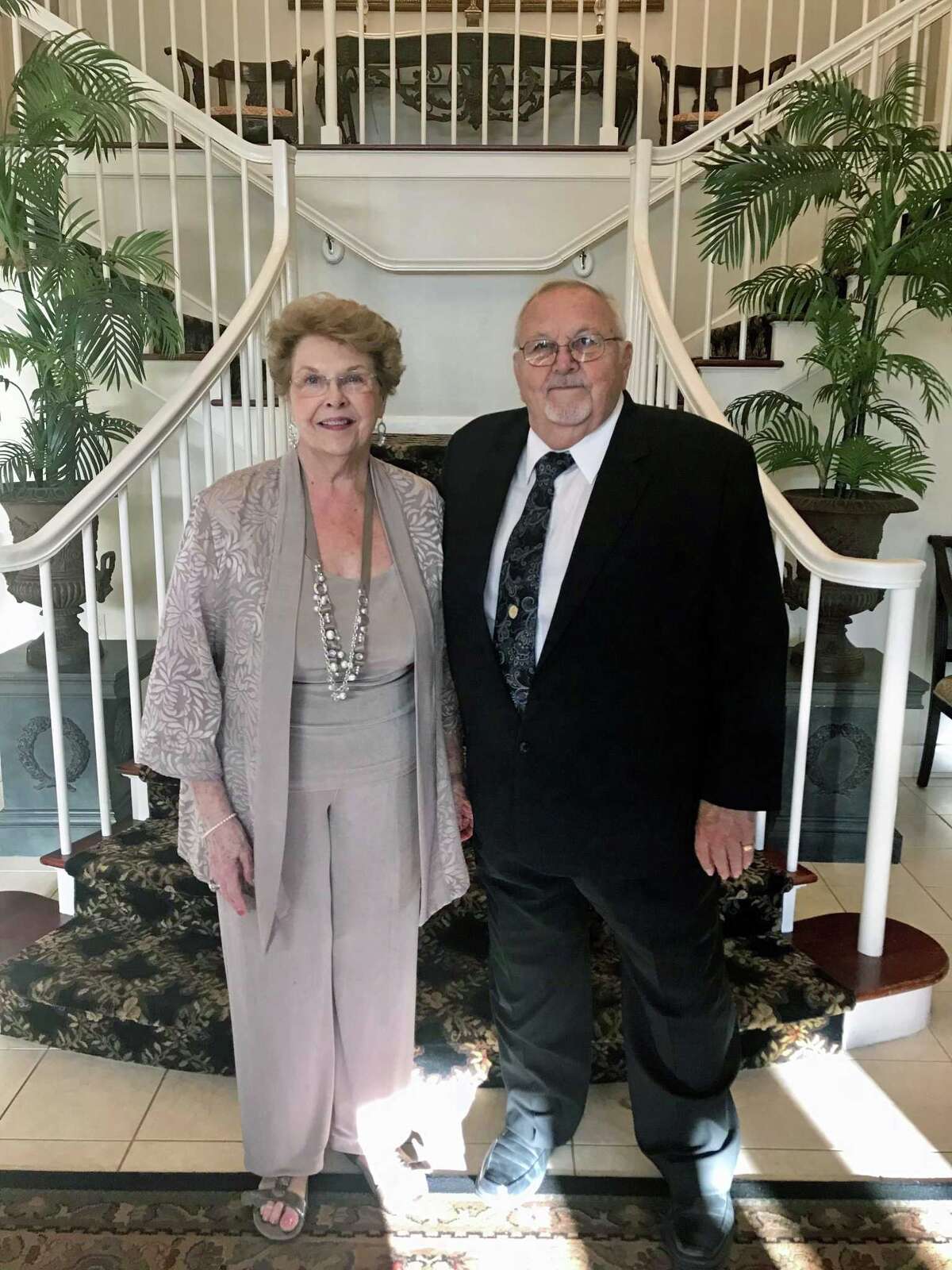 Bridgeport natives celebrate 60th wedding anniversary