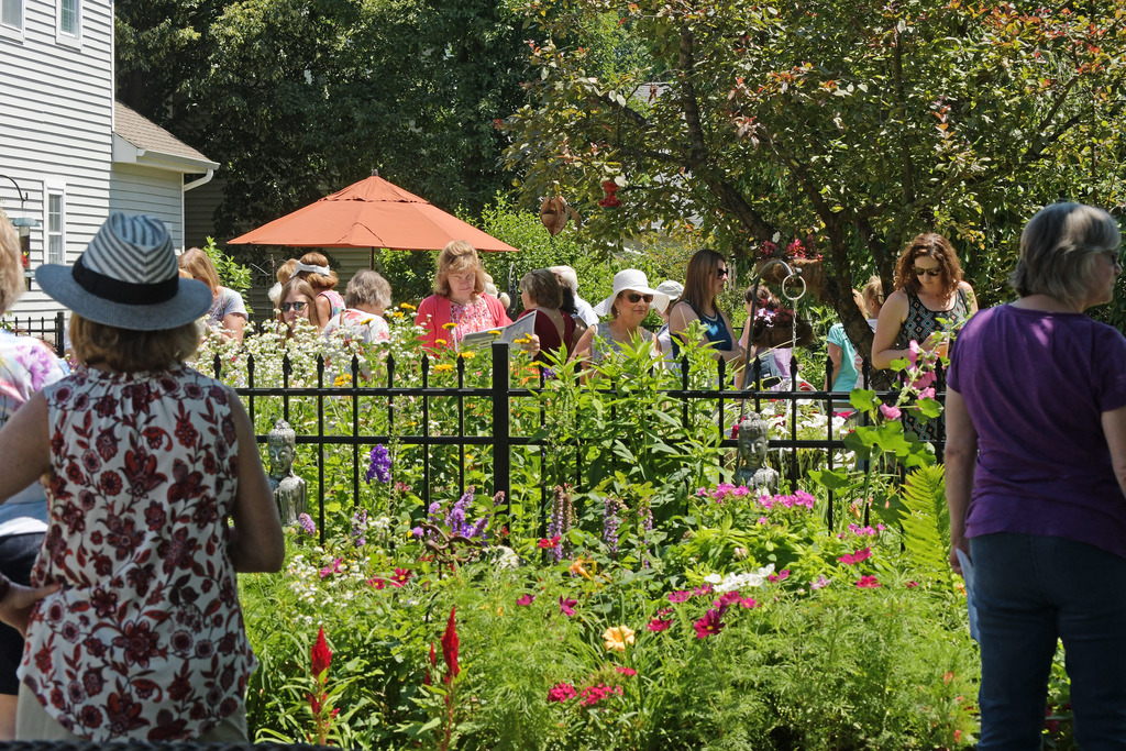 Secret Gardens Tour today in Spa City