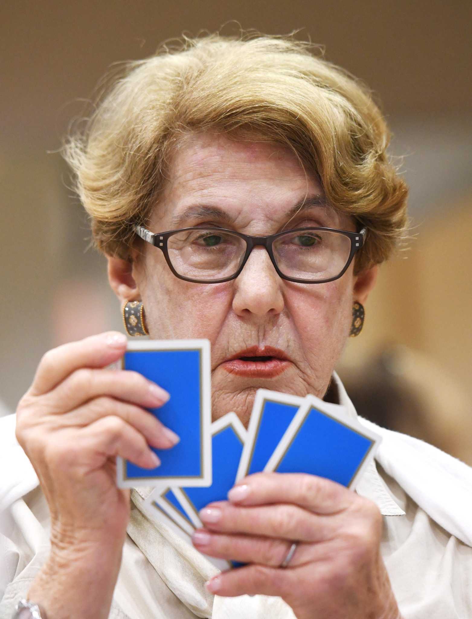 Card sharks in Greenwich