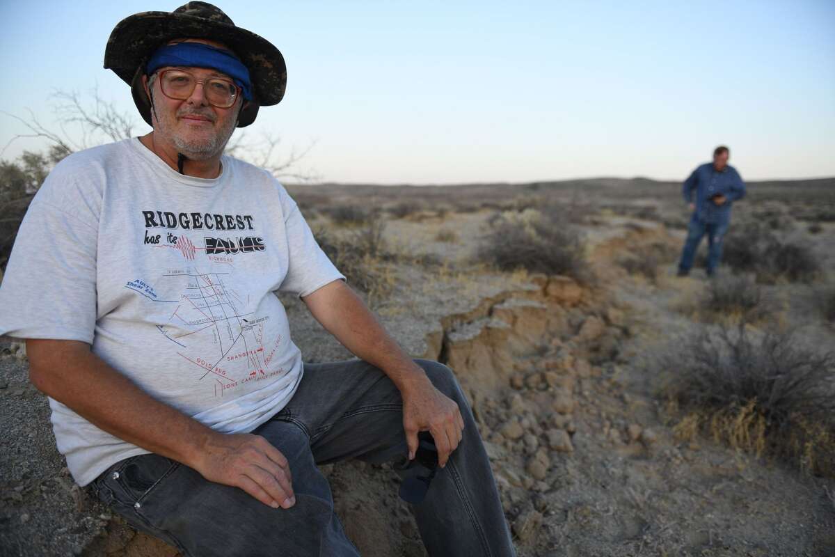 Crack left by Southern California earthquakes becomes local attraction