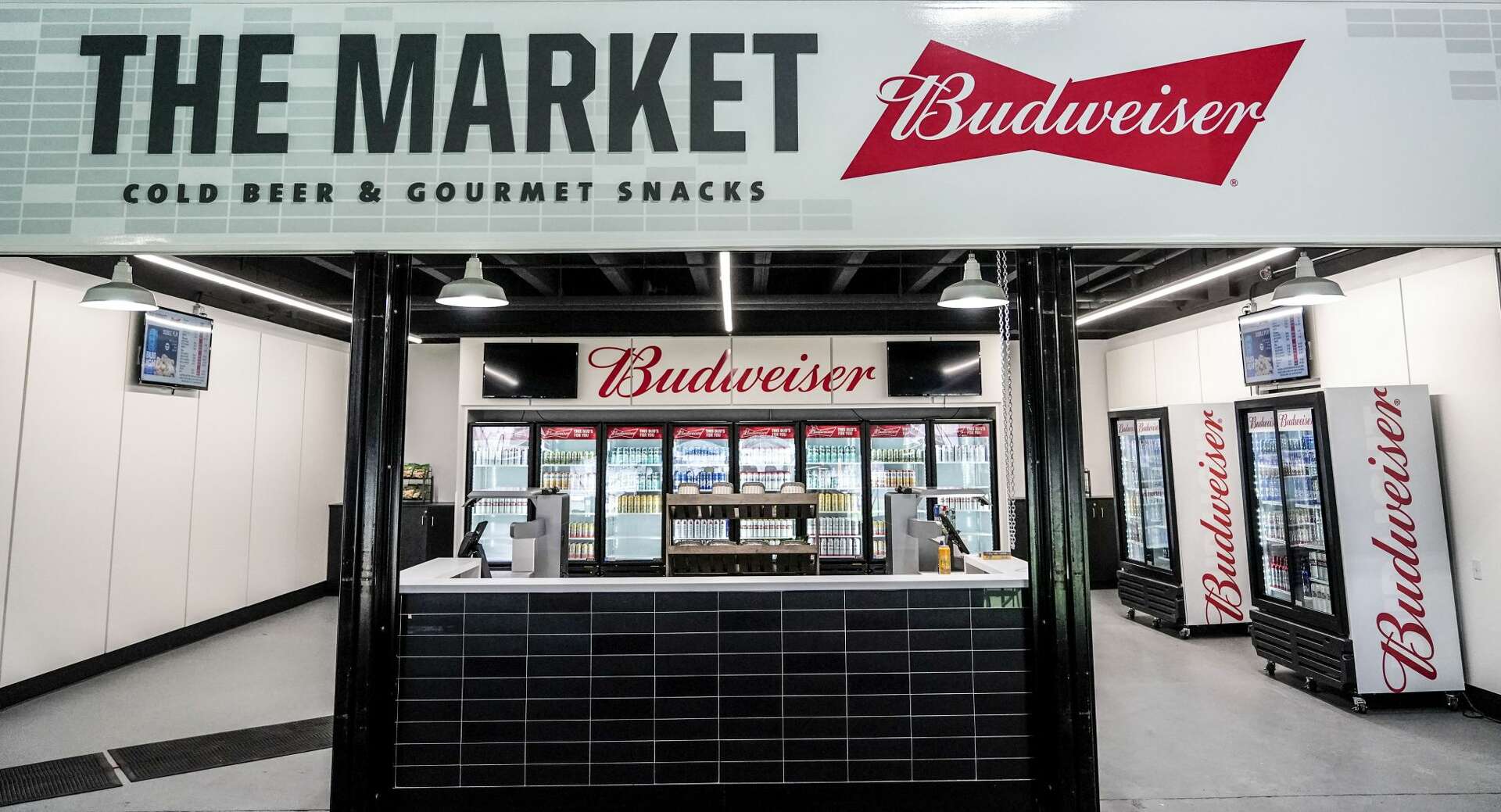 New, fancier food options have arrived at the Oakland Coliseum. Here's ...