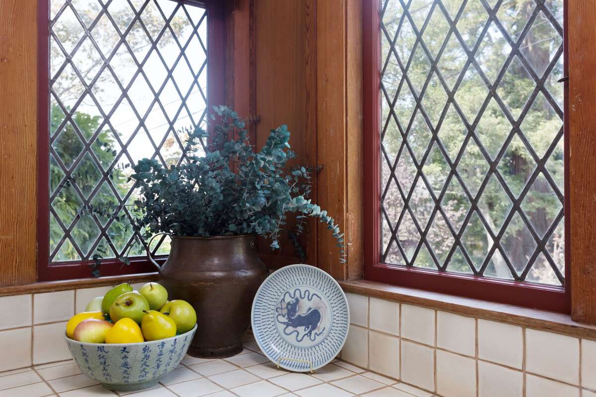 Castle-like Bernard Maybeck home near Berkeley Rose Garden listed for ...