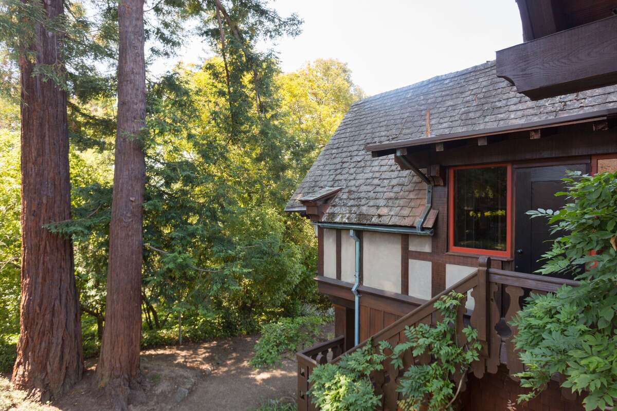 Castle-like Bernard Maybeck home near Berkeley Rose Garden listed for ...
