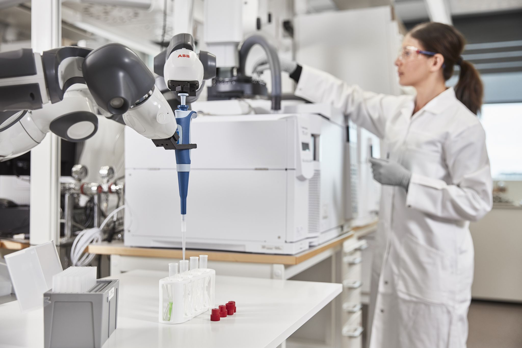 New TMC facility to research robots