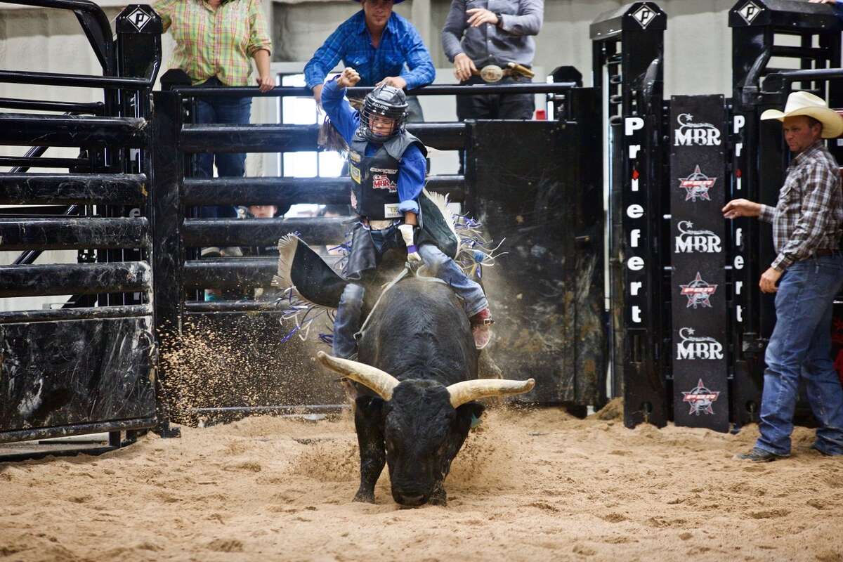 Young bull riders hit the ring in Lockney