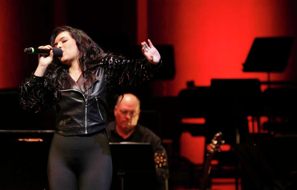 A symphony of love for Tejano icon Selena