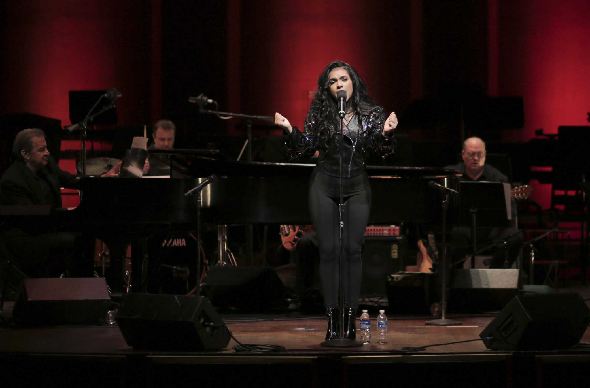 A symphony of love for Tejano icon Selena