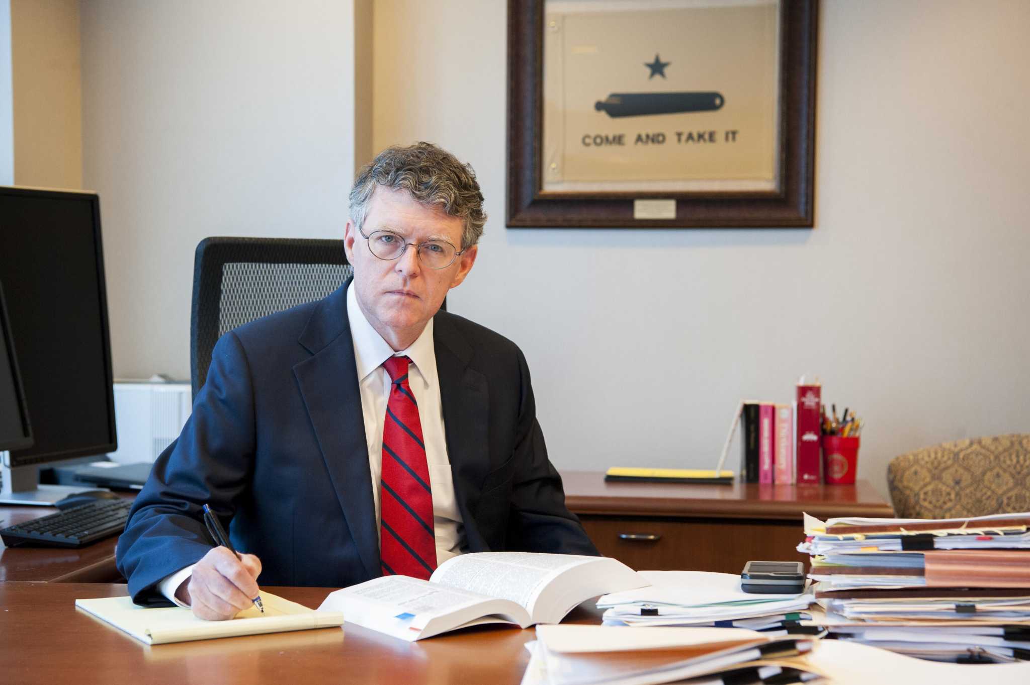 McNamee, longtime Texas GOP attorney, will step down from FERC