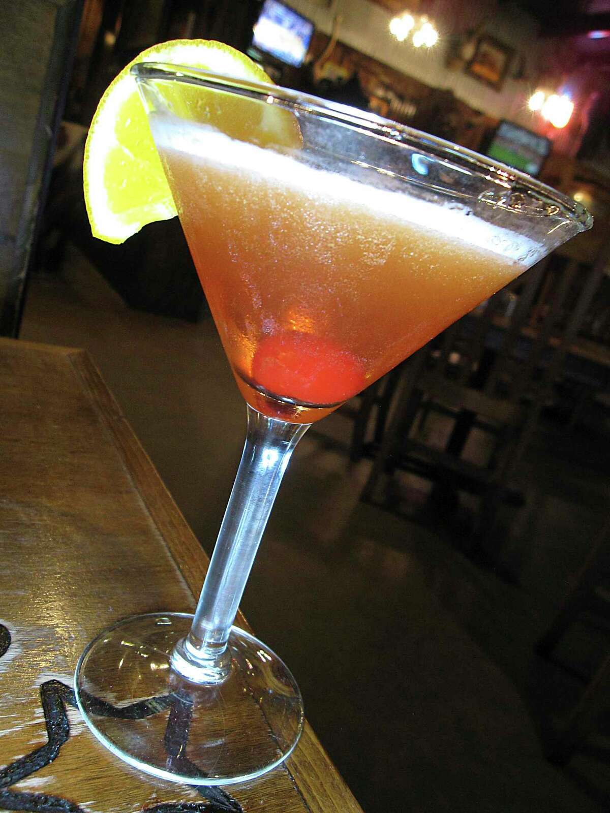 Review: Rodeo spirit energizes Tejas Steakhouse in Bulverde