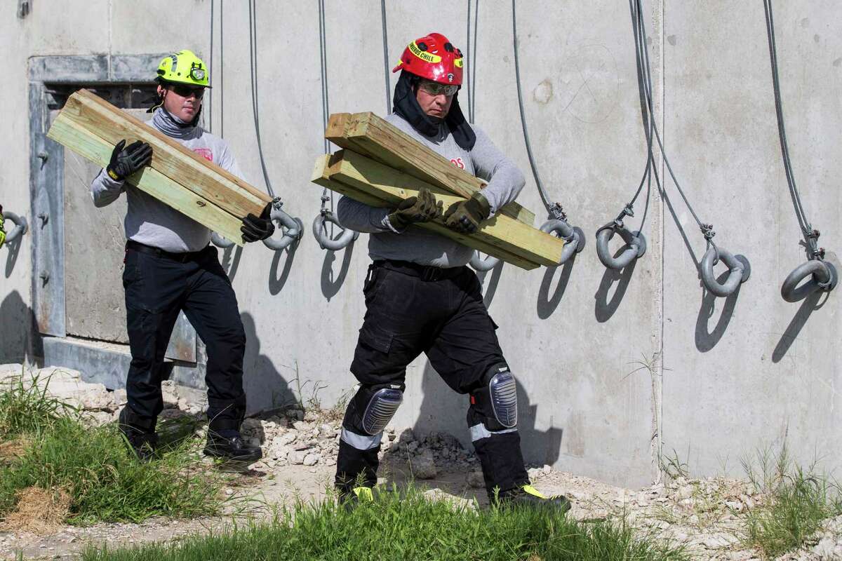 Disaster City: Texas A&M institute trains first responders from around ...
