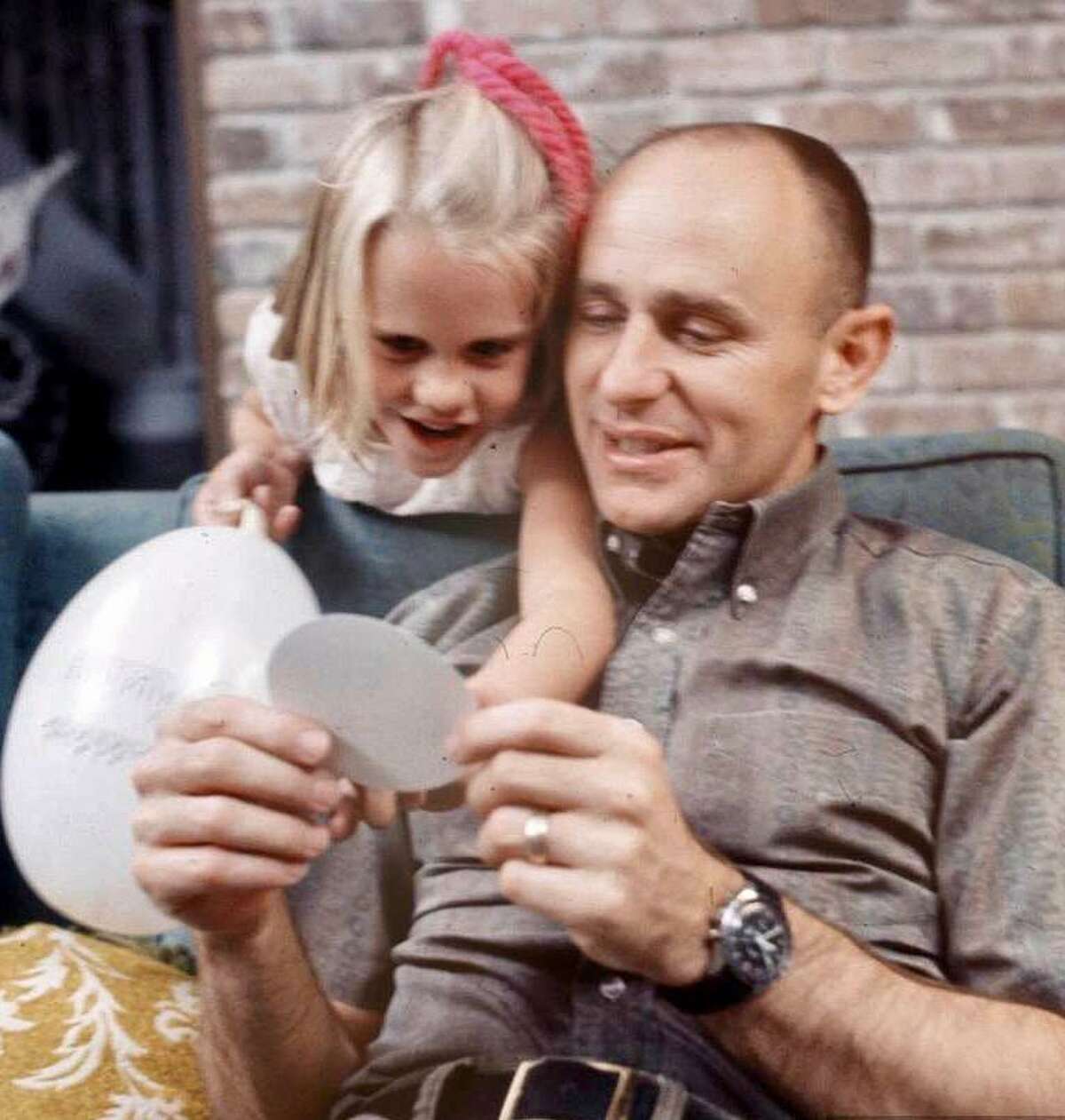 Astronaut families: Wives, children of Apollo astronauts look back on ...