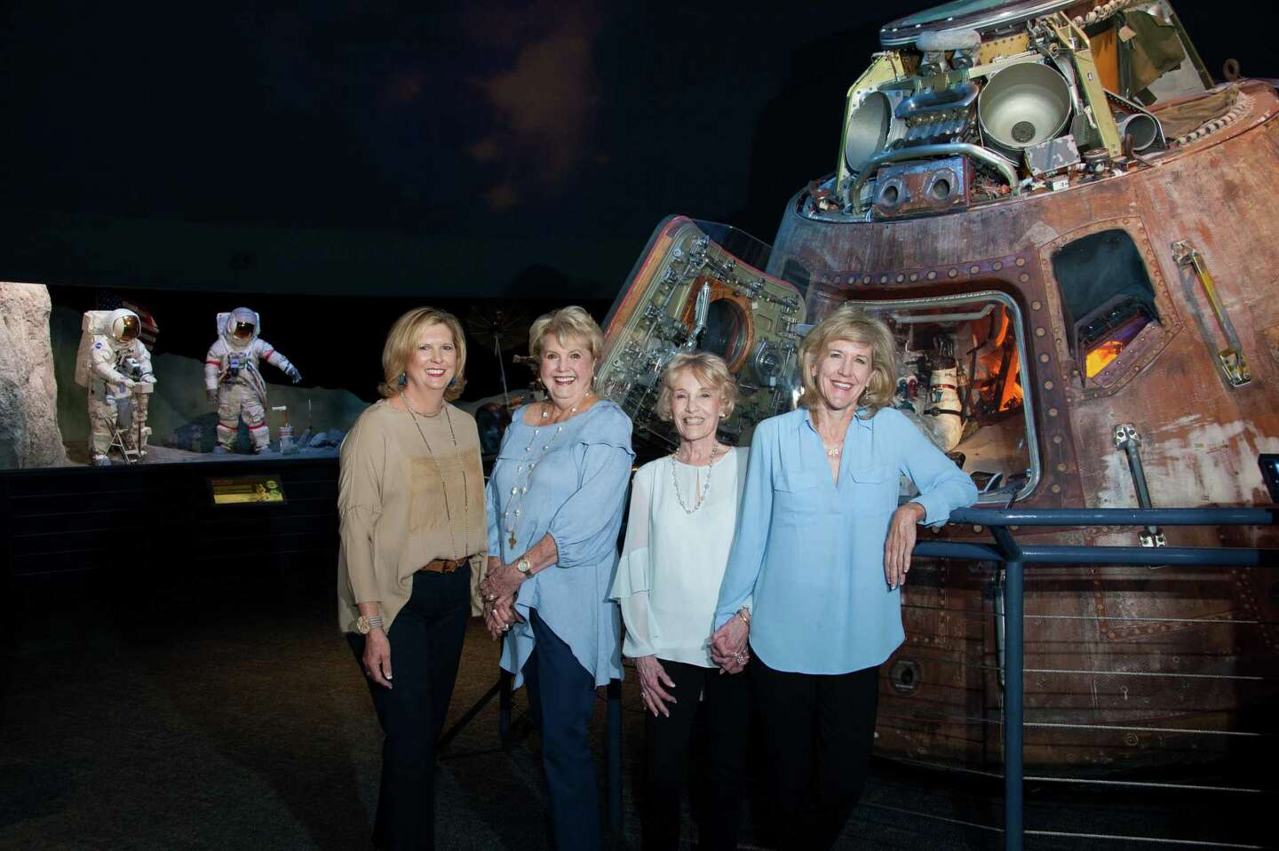 Astronaut families: Wives, children of Apollo astronauts look back on ...