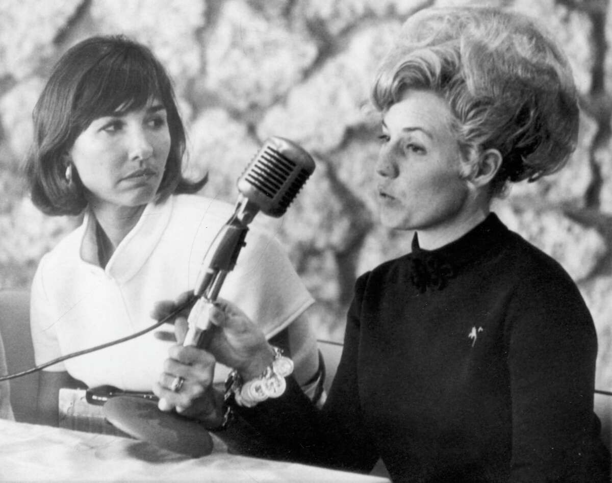 Astronaut families: Wives, children of Apollo astronauts look back on ...