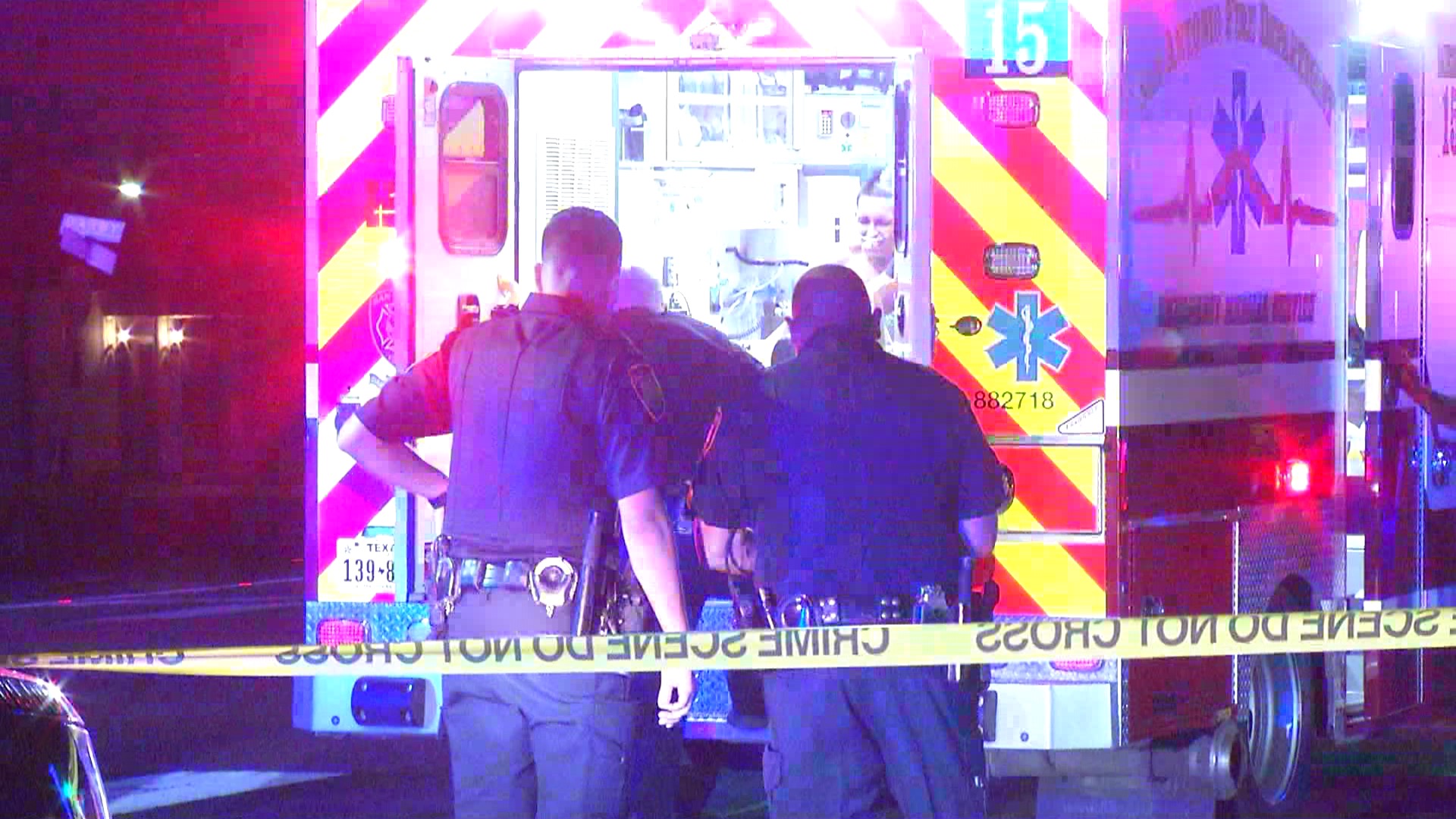 SAPD looking for 2 men in connection with early morning shooting, robbery