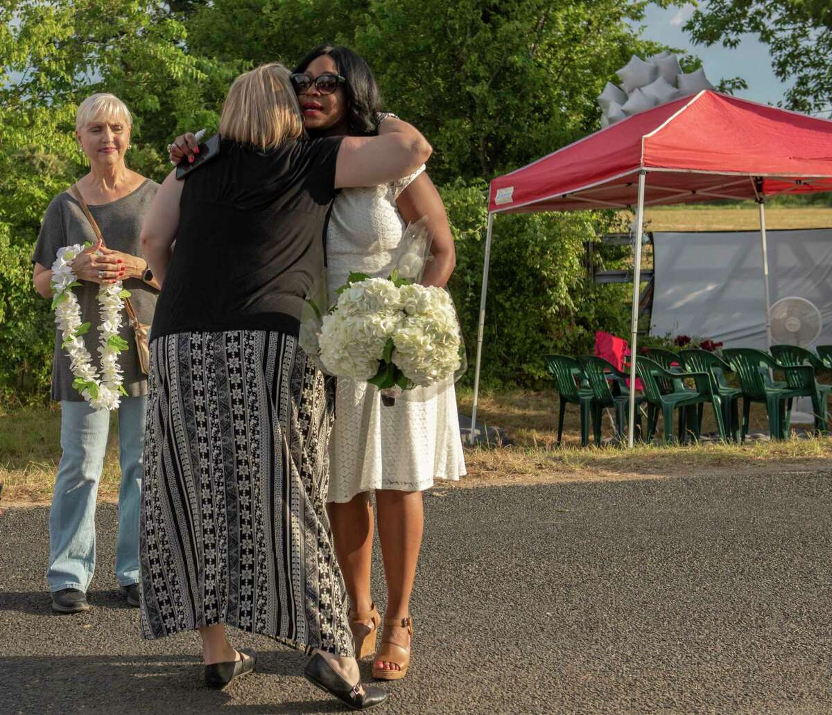 Andreen McDonald mourned by family, friends at site where her remains ...