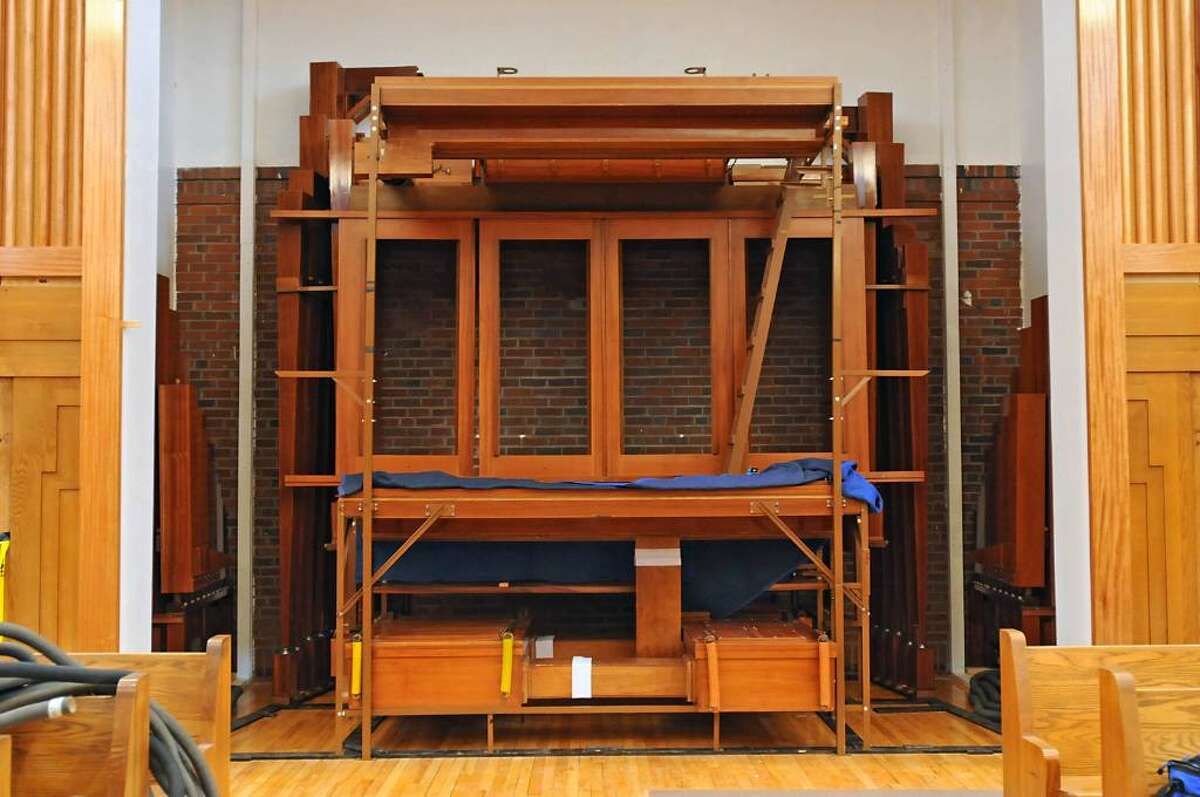 Pipe organ donated to Doane Stuart