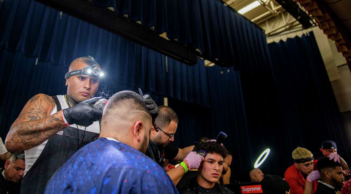 Barbers cut a niche at San Antonio expo