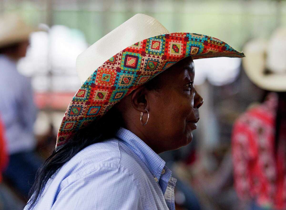 Riders tip hats to inaugural All Girls Rodeo in New Caney