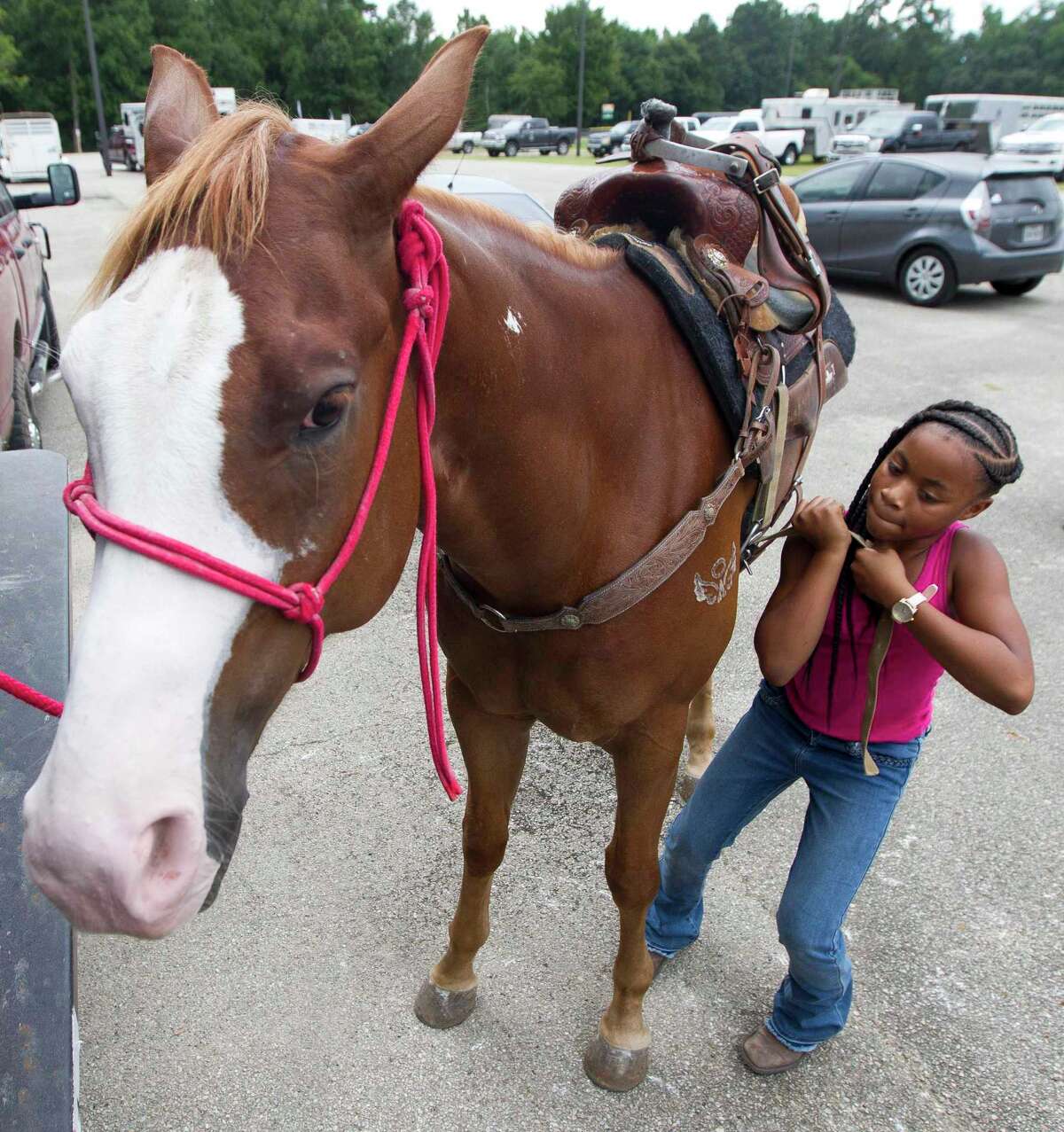 Riders tip hats to inaugural All Girls Rodeo in New Caney