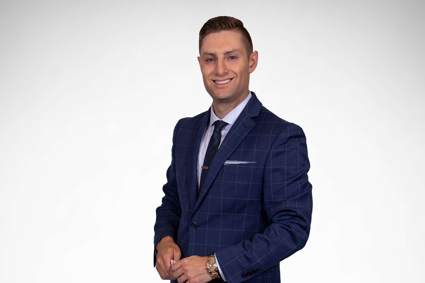 Where is Ari Alexander? Former Channel 2 sports anchor lands in Boston