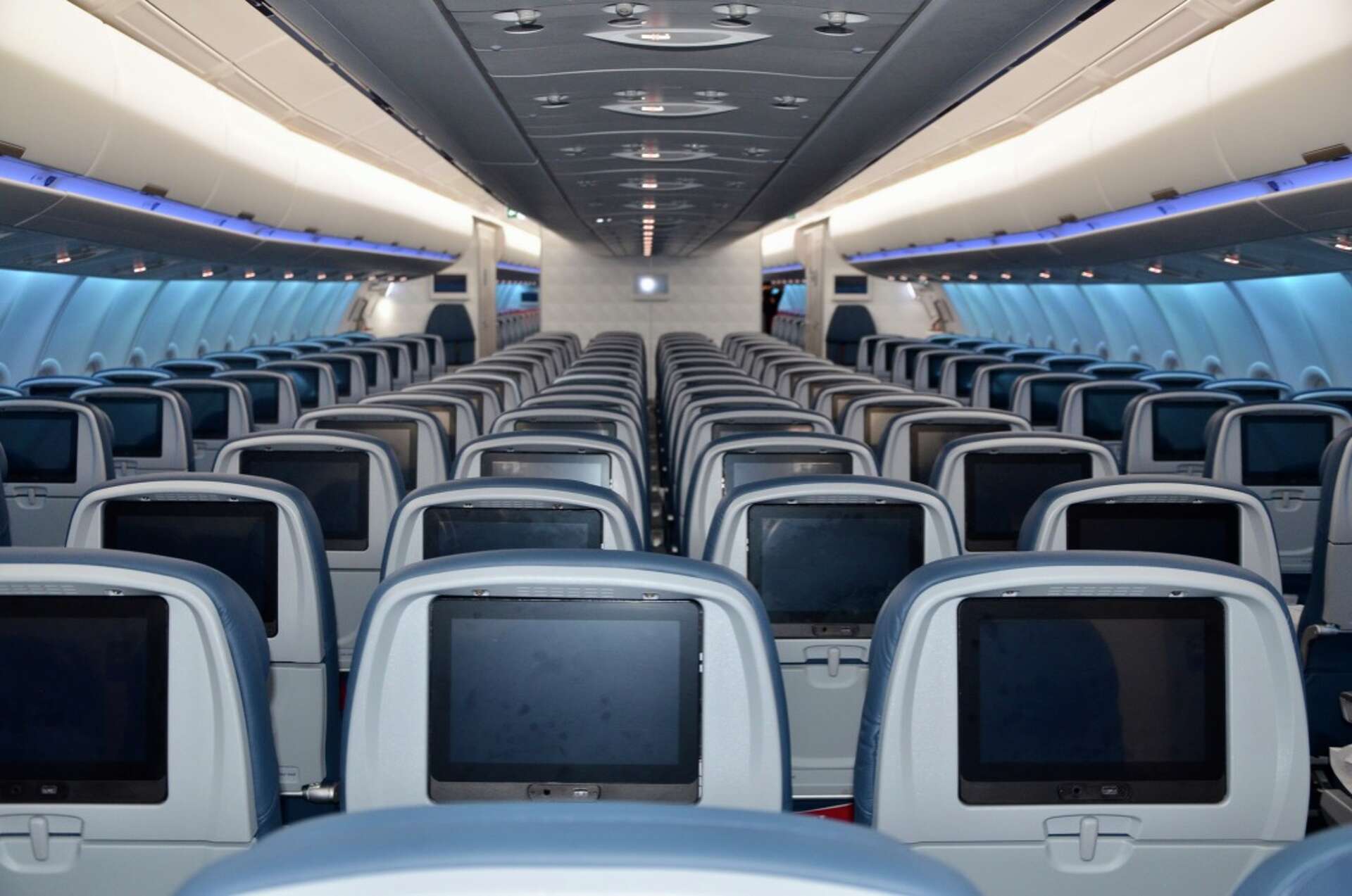 Delta's newest jet is set for West Coast routes [PHOTOS]