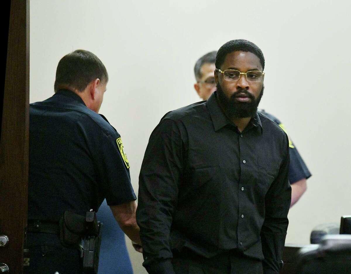 Jury weighing fate of San Antonio man accused in fatal shooting at ...