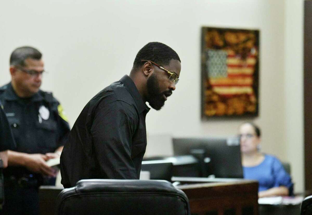 Jury weighing fate of San Antonio man accused in fatal shooting at ...