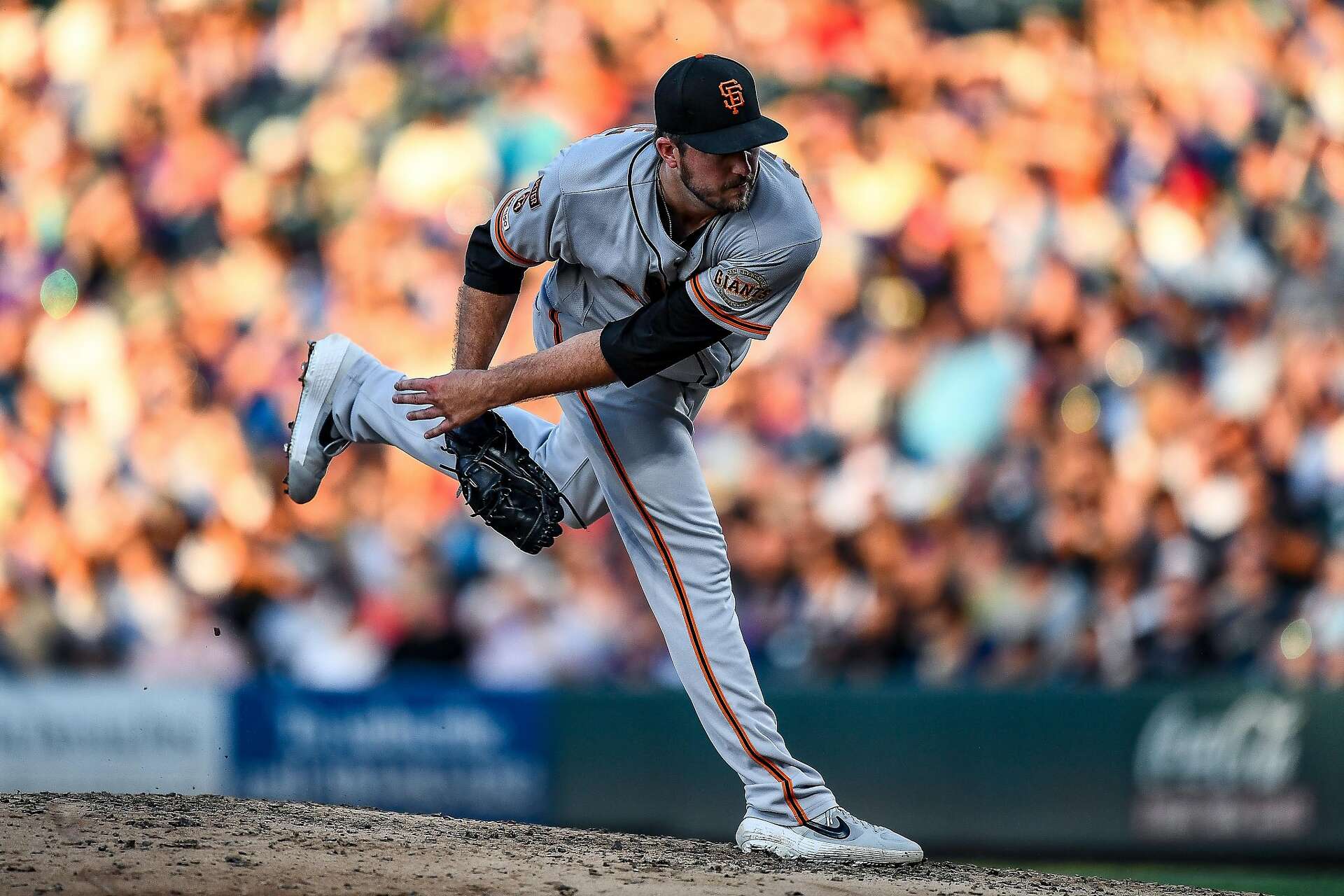 Giants overcome Rockies’ rally against Will Smith, score 4 in 10th to win