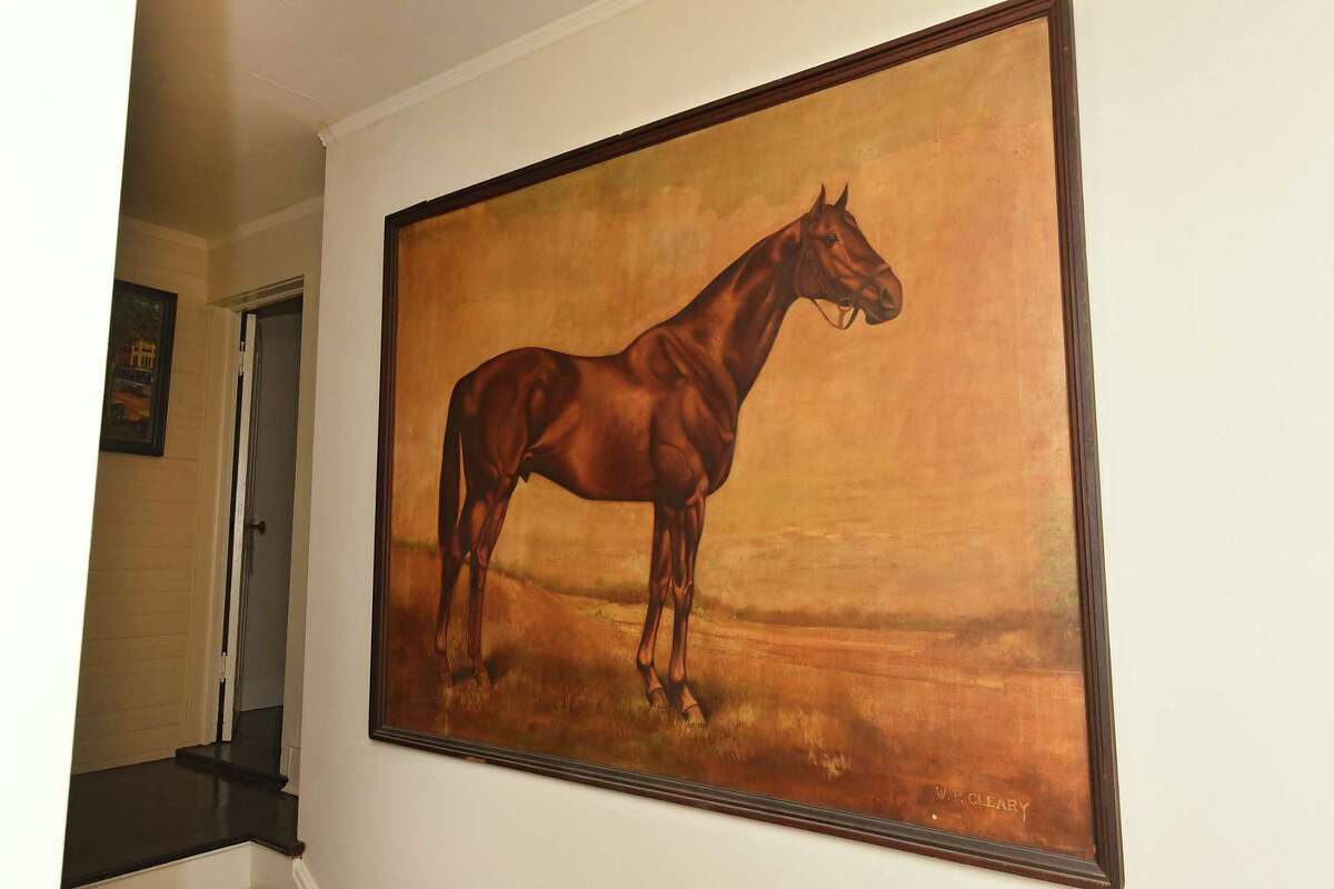 Carriage house is this Saratoga homeowner's dream come true