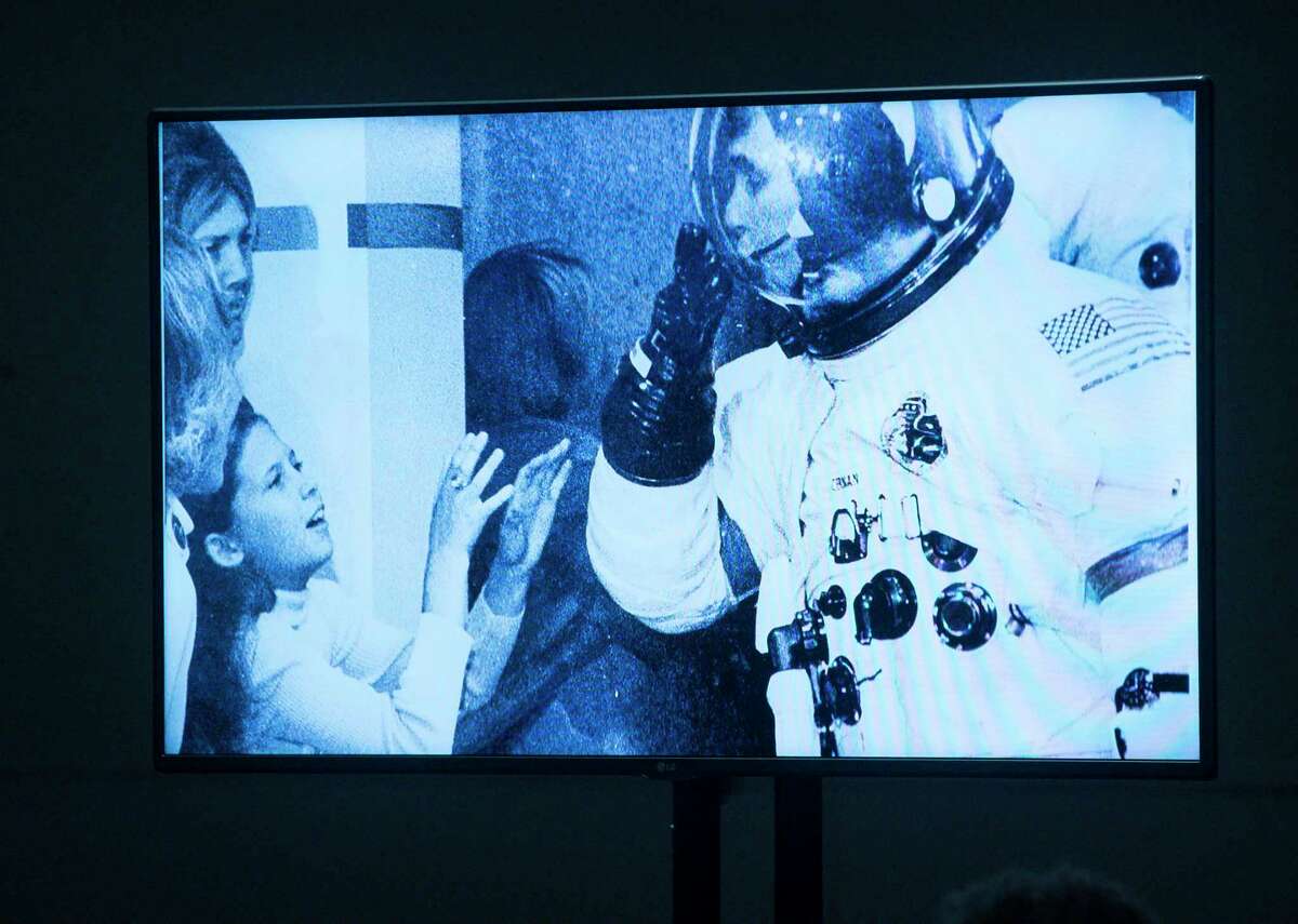 What does your dad do for a living? Apollo children, grandchildren grew ...