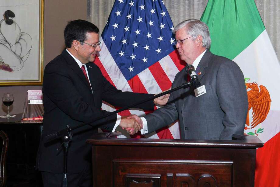 Consul General of Mexico speaks at IBC Bank - Laredo Morning Times