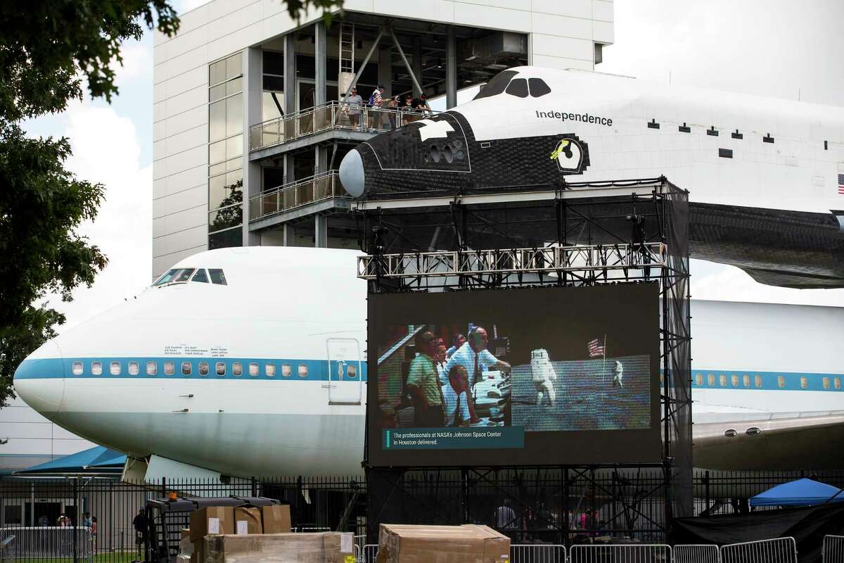 Locals celebrate Houston’s role in lunar landing