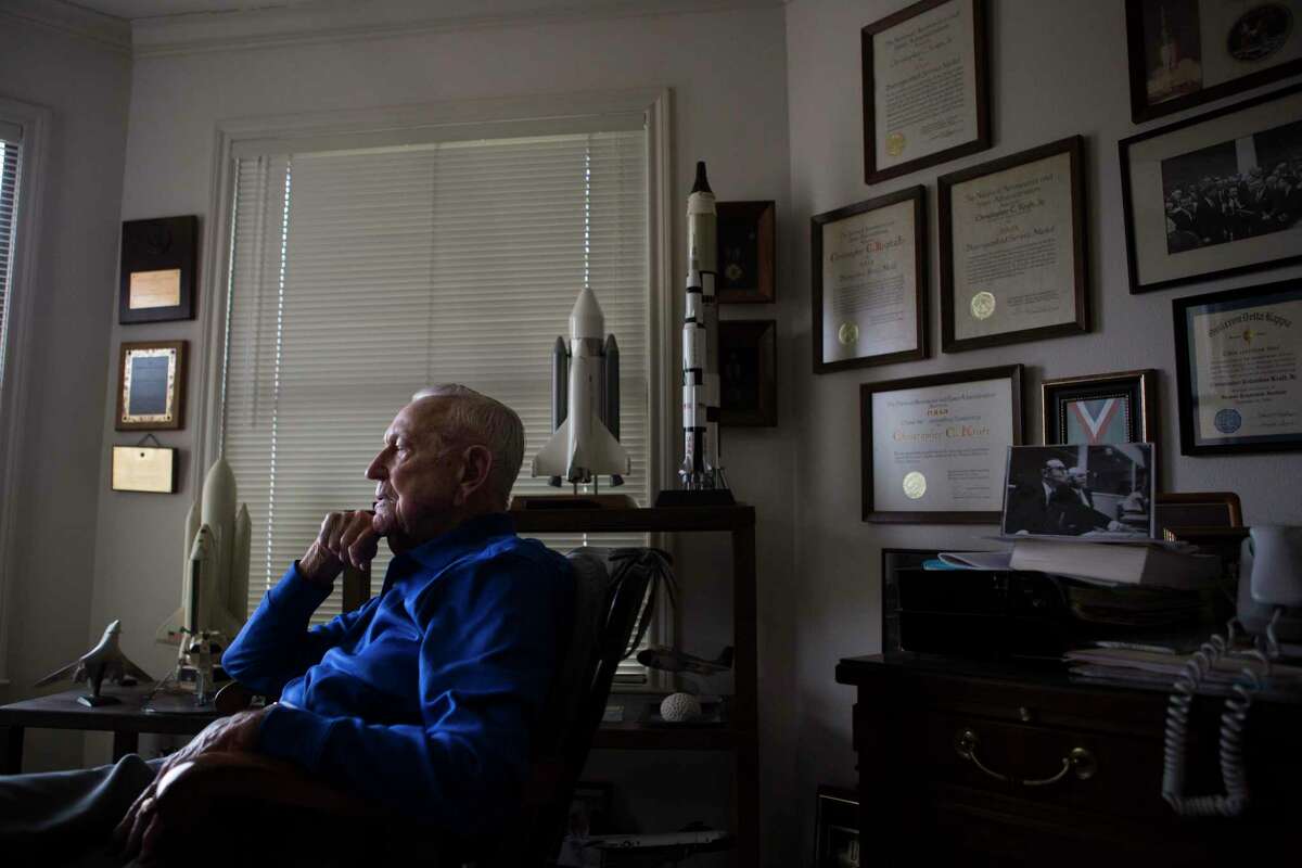 Legendary NASA flight director Chris Kraft has died at 95