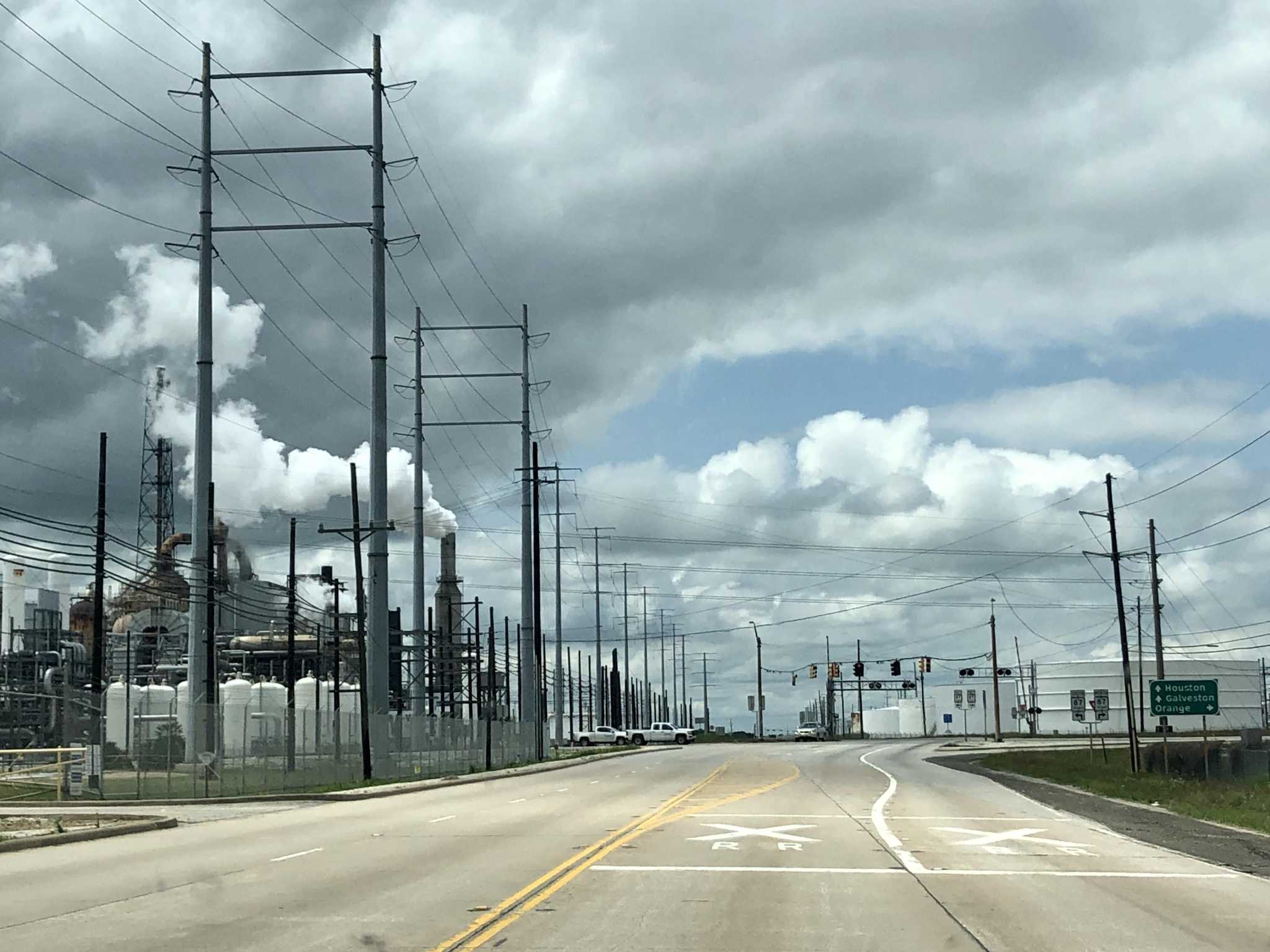 EPA sides with environmental groups on Valero permit