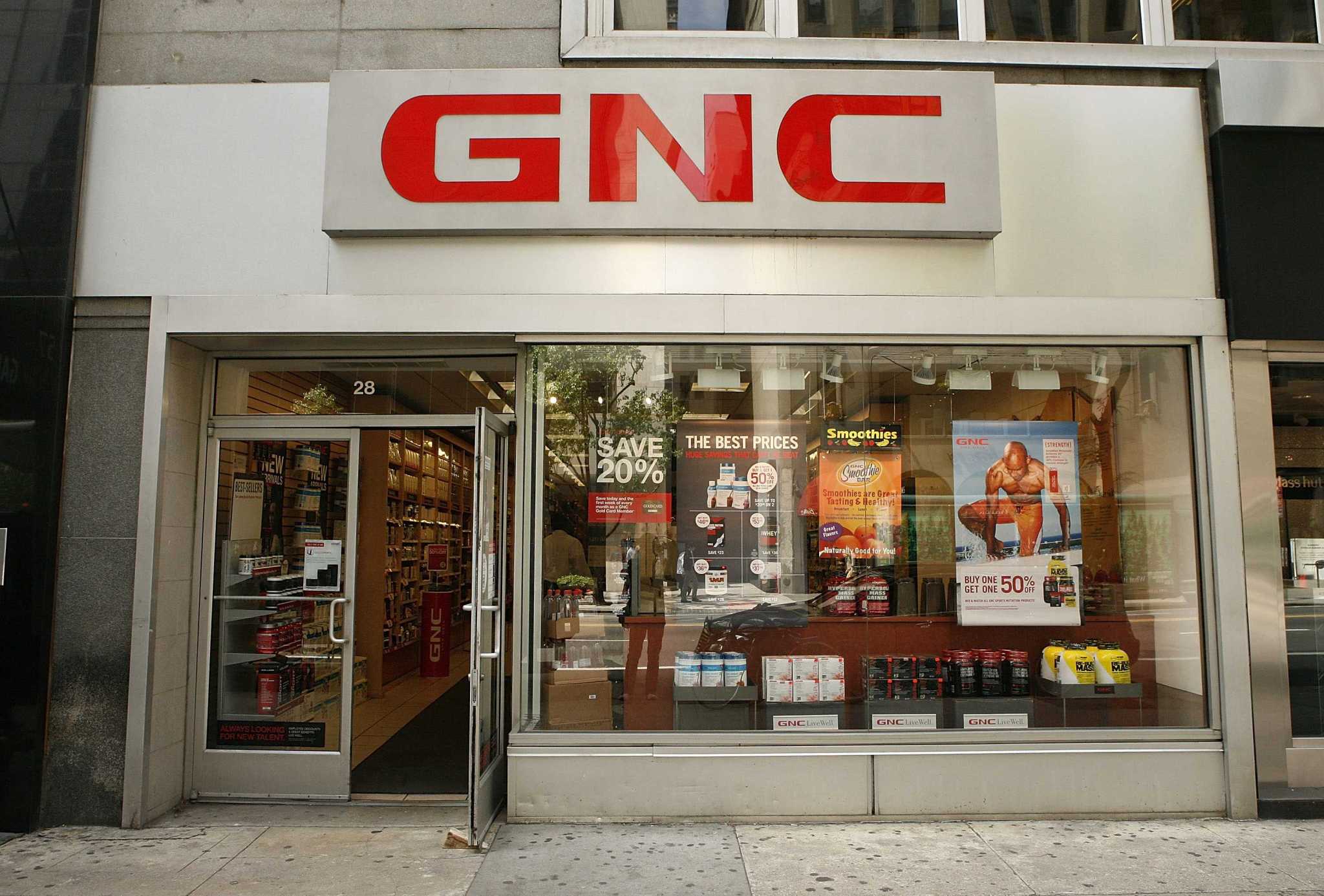 GNC planning to close 900 stores by end of 2020
