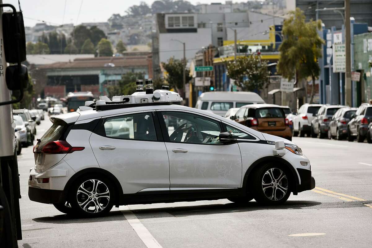 Cruise targets San Francisco for large robot-taxi fleet
