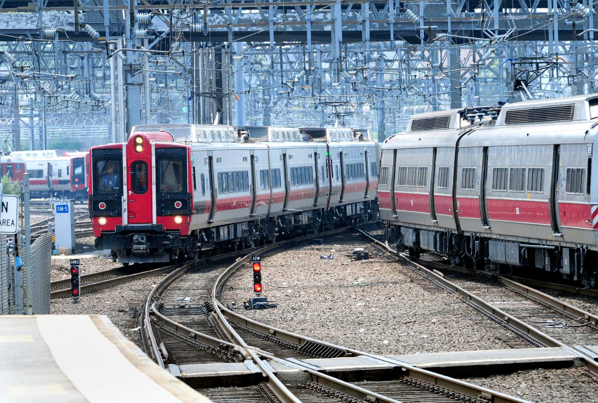 Metro-North: Trains now on, or close, to schedule